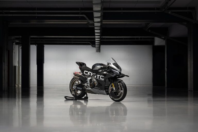 CFMOTO punta alla WSBK con la V4 SR-RR Prototype